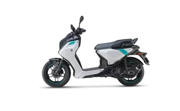 Yamaha EC-06 Range, Price, Features, Colors in 2026 - Bikeleague India